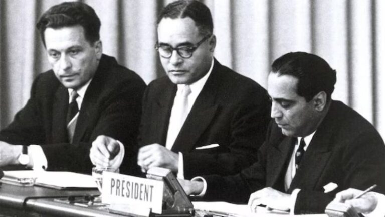 Homi J. Bhabha Wiki, Age, Death, Wife, Children, Family, Biography ...
