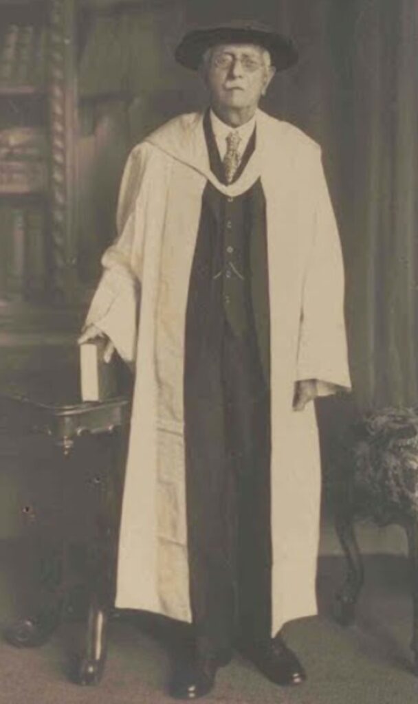 Homi J. Bhabha Wiki, Age, Death, Wife, Children, Family, Biography ...