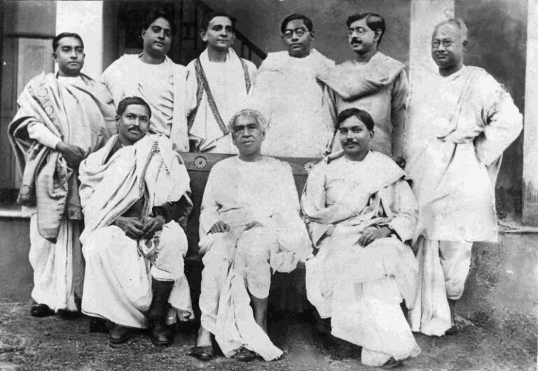 Satyendra Nath Bose Wiki, Age, Death, Wife, Children, Family, Biography ...